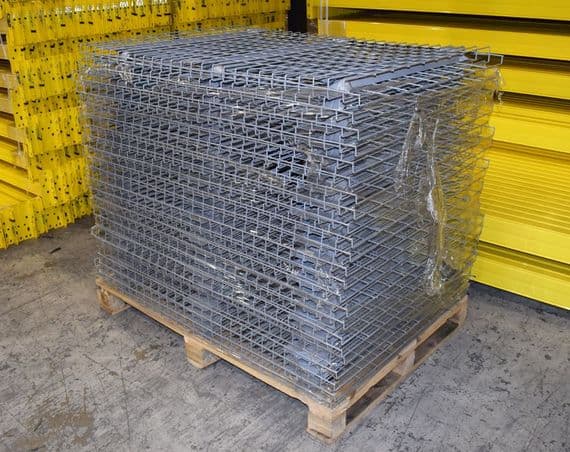 Mesh Decking Deal - 2700mm Wide x 1100mm deep