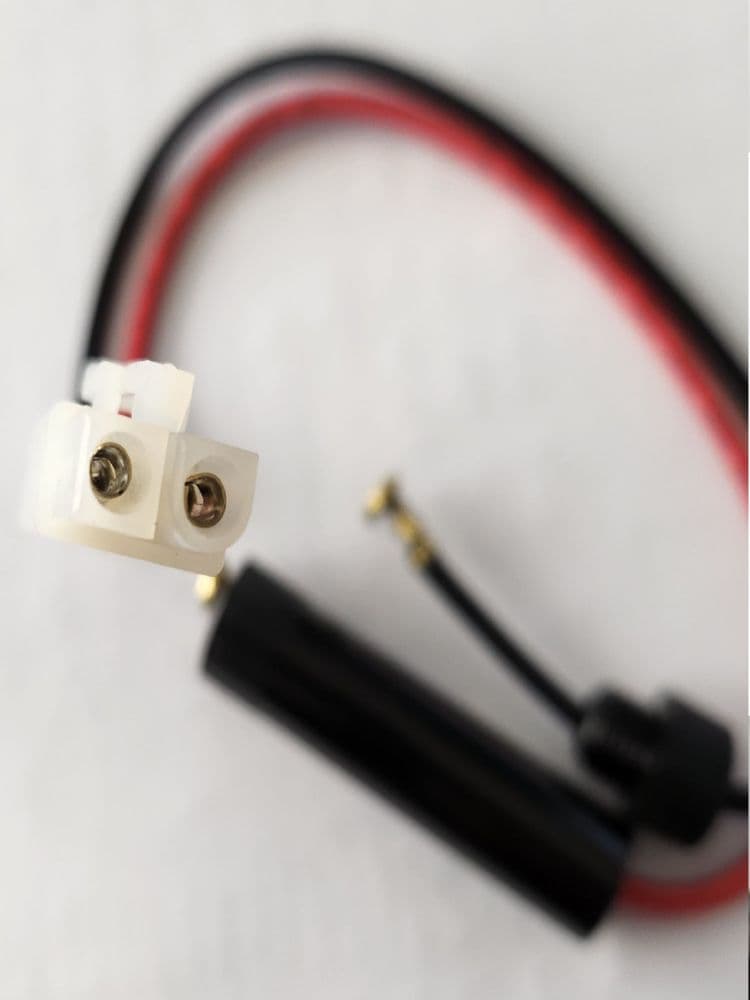 ICOM 2 PIN FUSED POWER PLUG & TAILS TAXI RADIO MALE/FEMALE