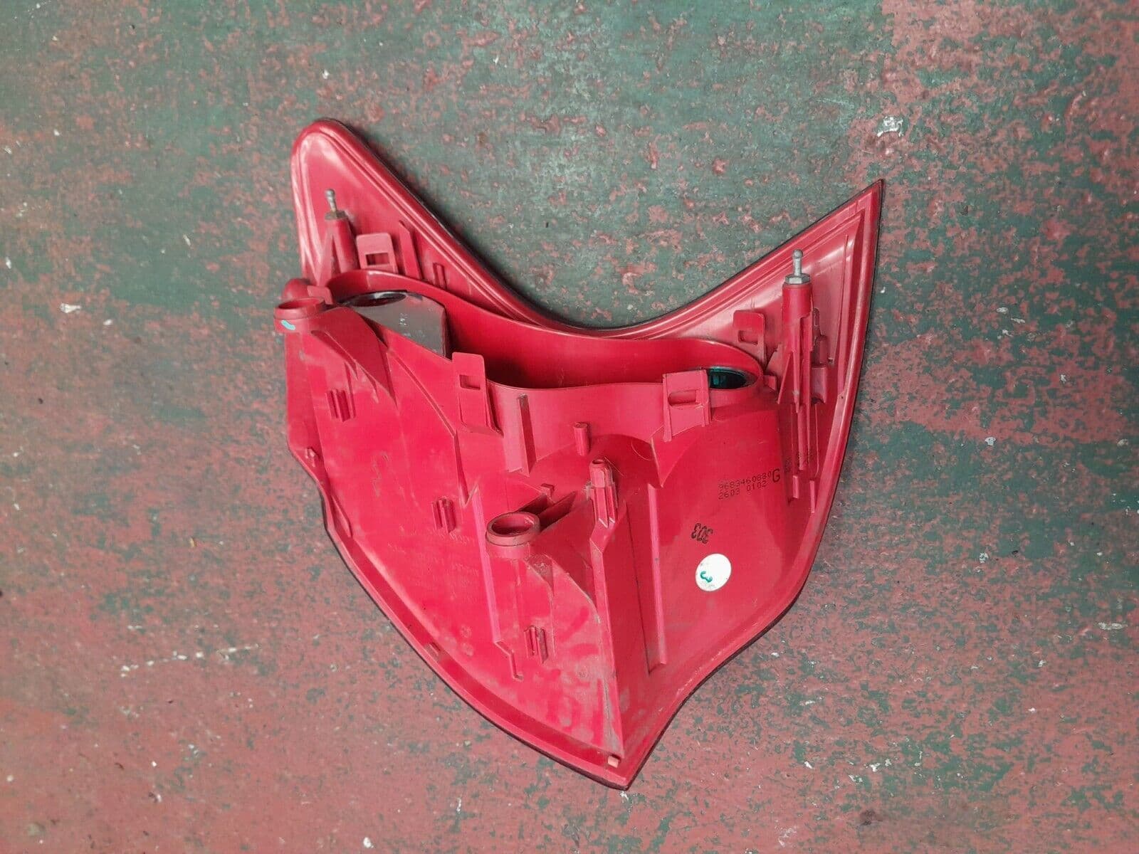 Mk1 Peugeot 3008 N/s Passenger Rear Light