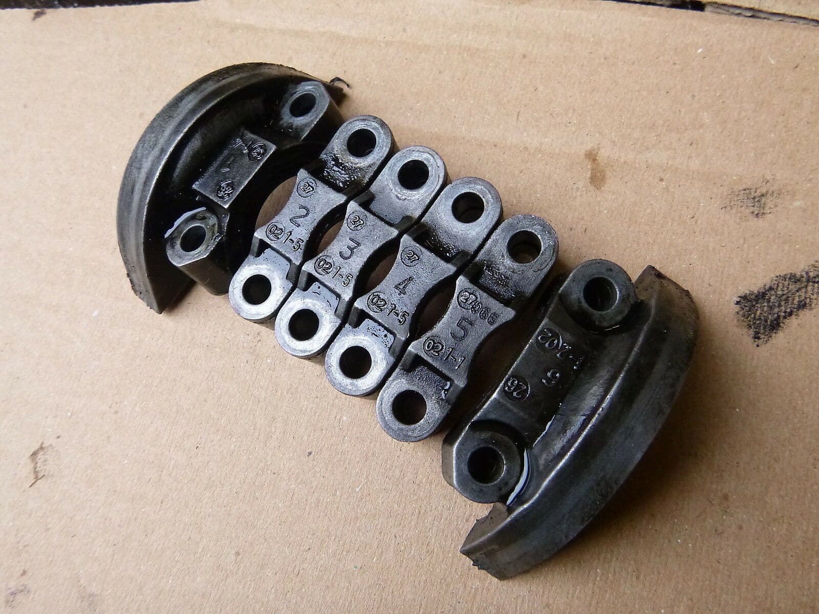 Renault Clio Megane 1 5 Dci K9K camshaft caps full set as pictured