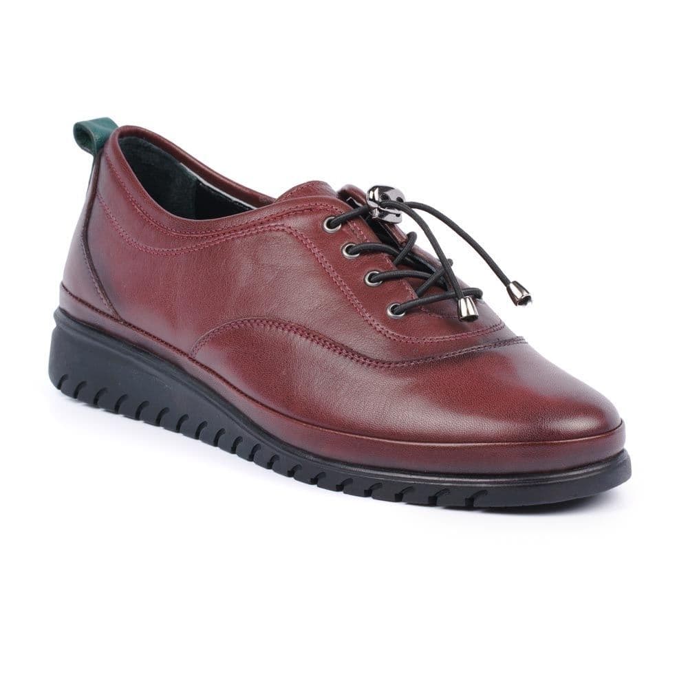 Lunar FLE106 Women s Leather Lace-up Toggle Shoe - Burgundy