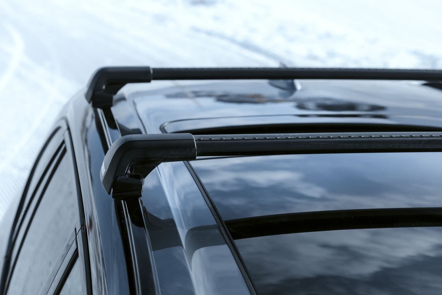 Thule Roof Rack Bars Black WingBar Edge Audi A6 Avant 2025 onwards