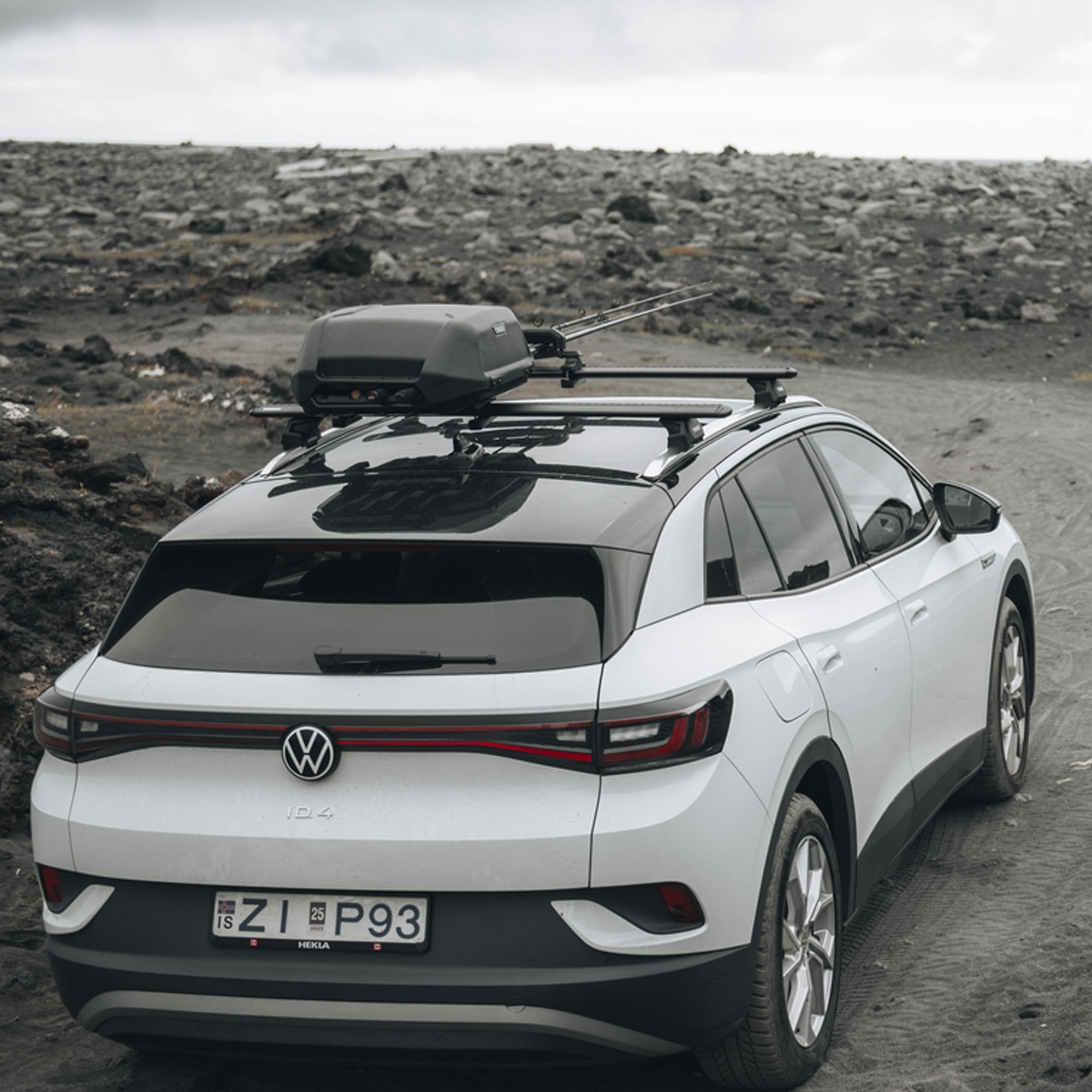 Thule Roof Rack Bars Black WingBar Evo Audi Q6 Sportback e-tron 2025 ...