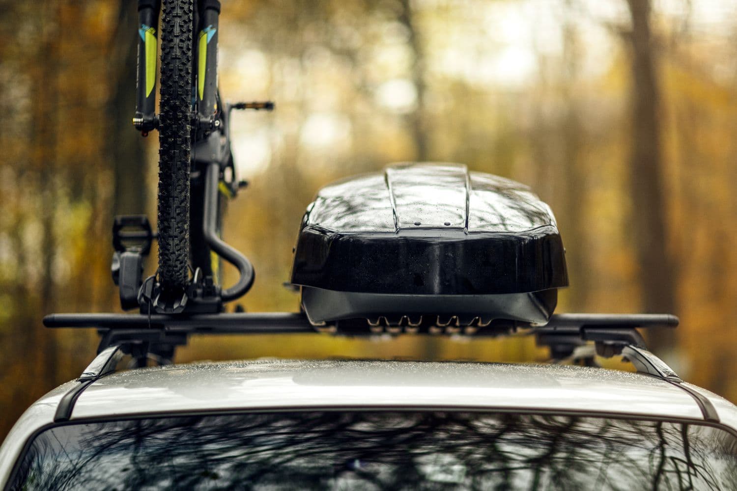 Thule Roof Rack WingBars Black for Hyundai Santa Fe 2024 onwards