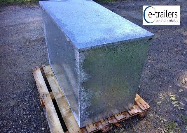 Galvanised corn animal feed farm waste recycling agricultural caravan ...