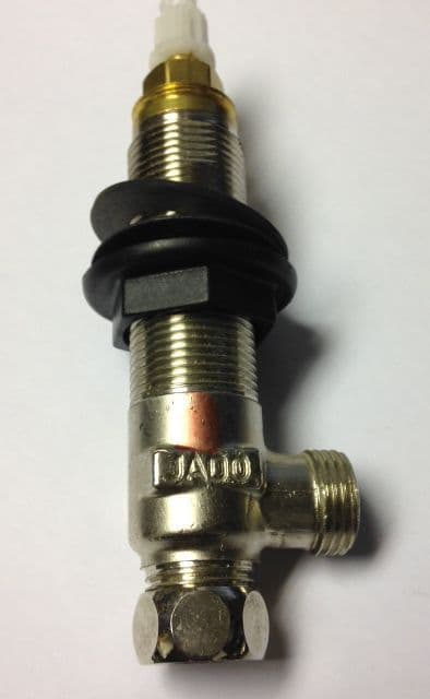 Jado 1/2inch Side Valve Body Hot HH960125NU