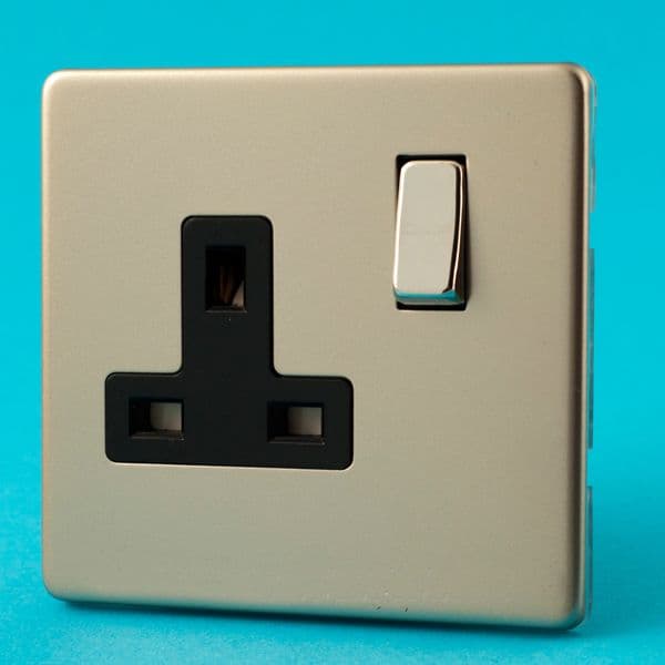 Varilight 1 Gang 13 Amp Switched Plug Socket Screwless Satin Chrome Dec ...