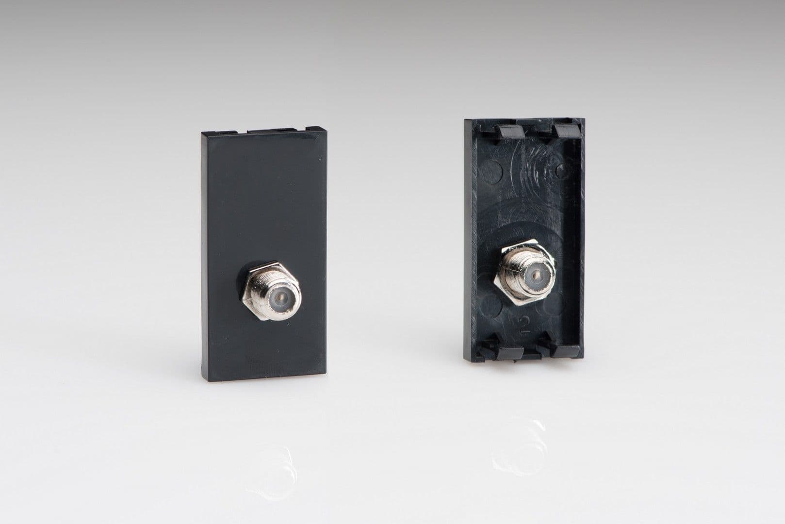 Varilight Black Satellite TV Outlet F Type Use with Datagrid Plates Z2G8SB