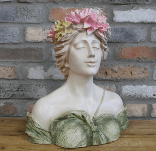 Beautiful Lady Head Planter - Large 48cm.