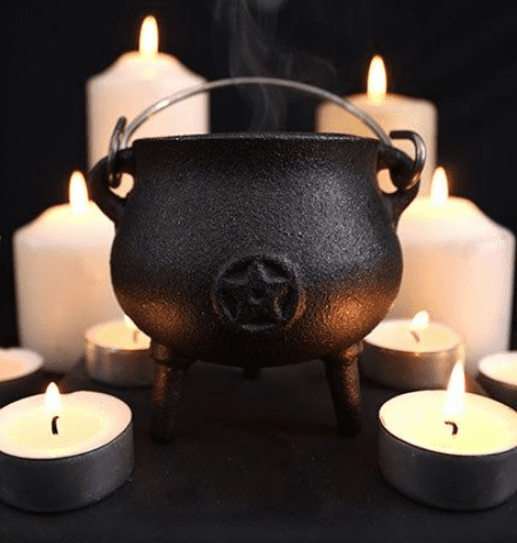 Cast Iron Traditional Cauldron with Pentagram - 10cm.