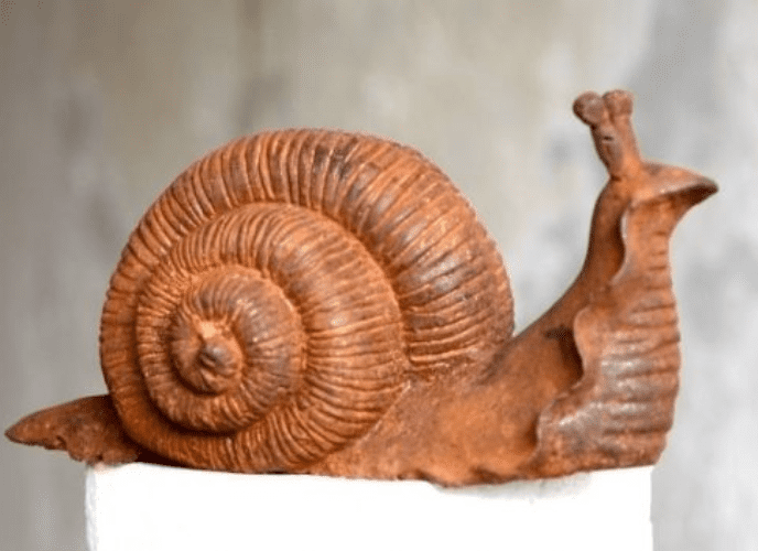Large Cast Iron Snail - 30cm.