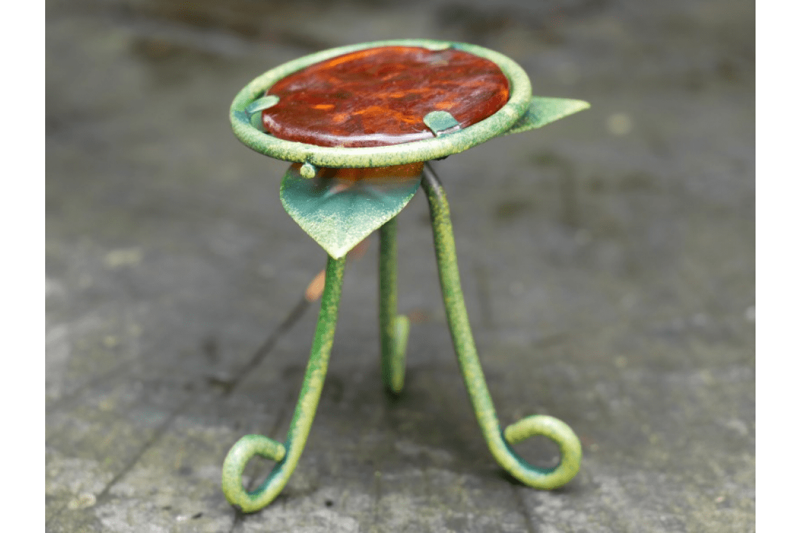 Metal Fairy Garden Flower Table.