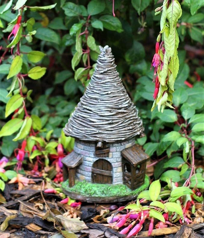 Solar Powered Fairy Garden Turret House.