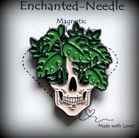 Skull Plant Needle Minder