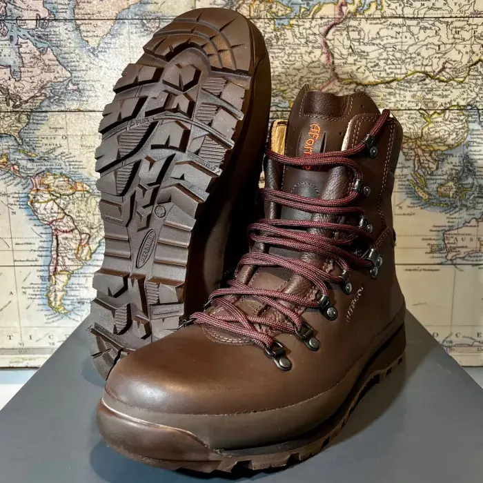 AltBerg Military OPS Boot MOD Brown.