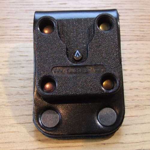 KlickFast Dock 05BL Leather Belt Loop, Peter Jones (ILG)