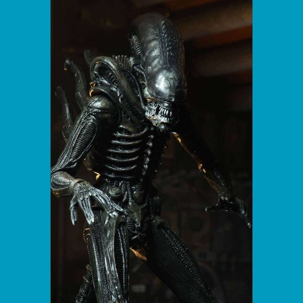 ALIEN 40TH ANNIVERSARY WAVE 3 7" SCALE XENOMORPH ACTION FIGURE FROM NECA