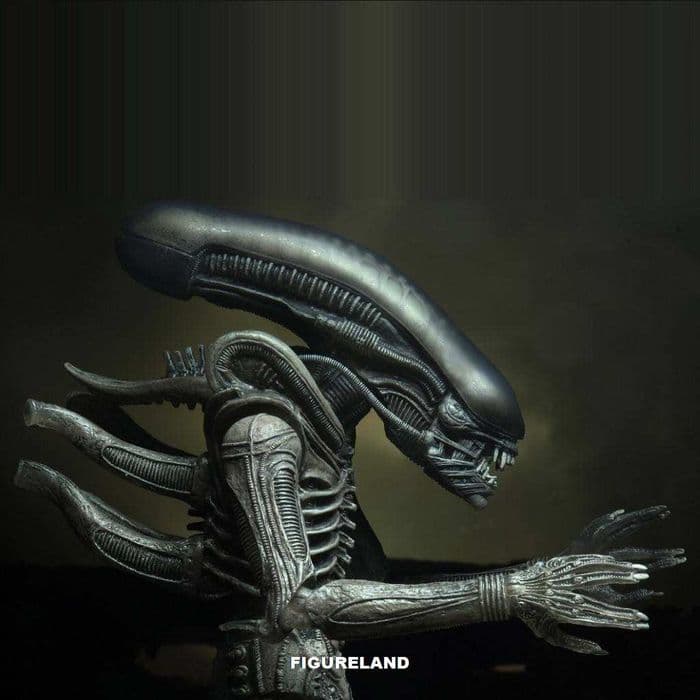 ALIEN 40TH ANNIVERSARY WAVE 4 HR GIGERS ALIEN ACTION FIGURE FROM NECA