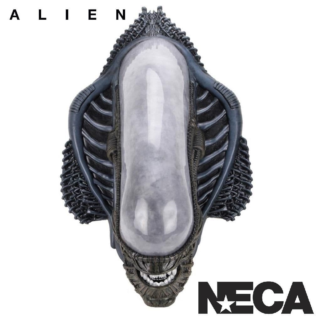 ALIEN XENOMORPH WALL-MOUNTED BUST TROPHY PLAQUE FROM NECA
