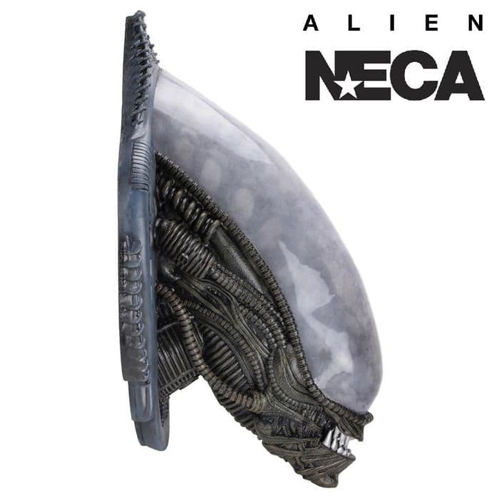 ALIEN XENOMORPH WALL-MOUNTED BUST TROPHY PLAQUE FROM NECA