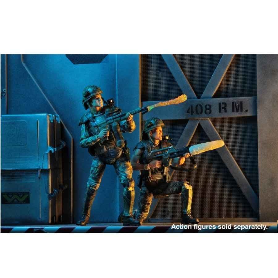 ALIENS USCM ARSENAL WEAPONS ACCESSORIES PACK FROM NECA