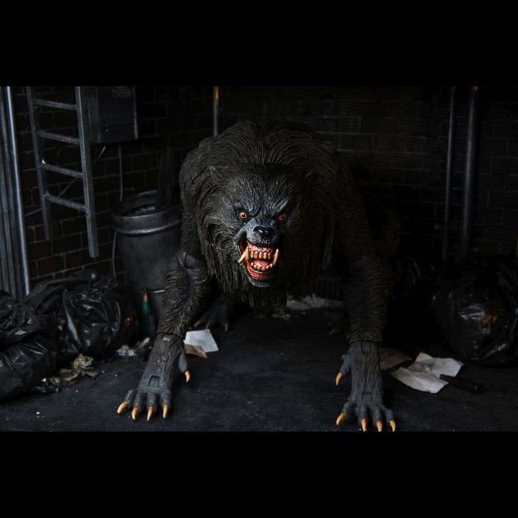 AN AMERICAN WEREWOLF IN LONDON ULTIMATE KESSLER WEREWOLF 7" SCALE ...