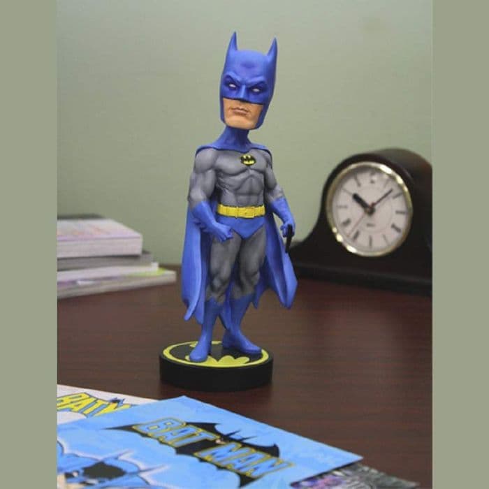 BATMAN DC CLASSIC HEAD KNOCKER FROM NECA