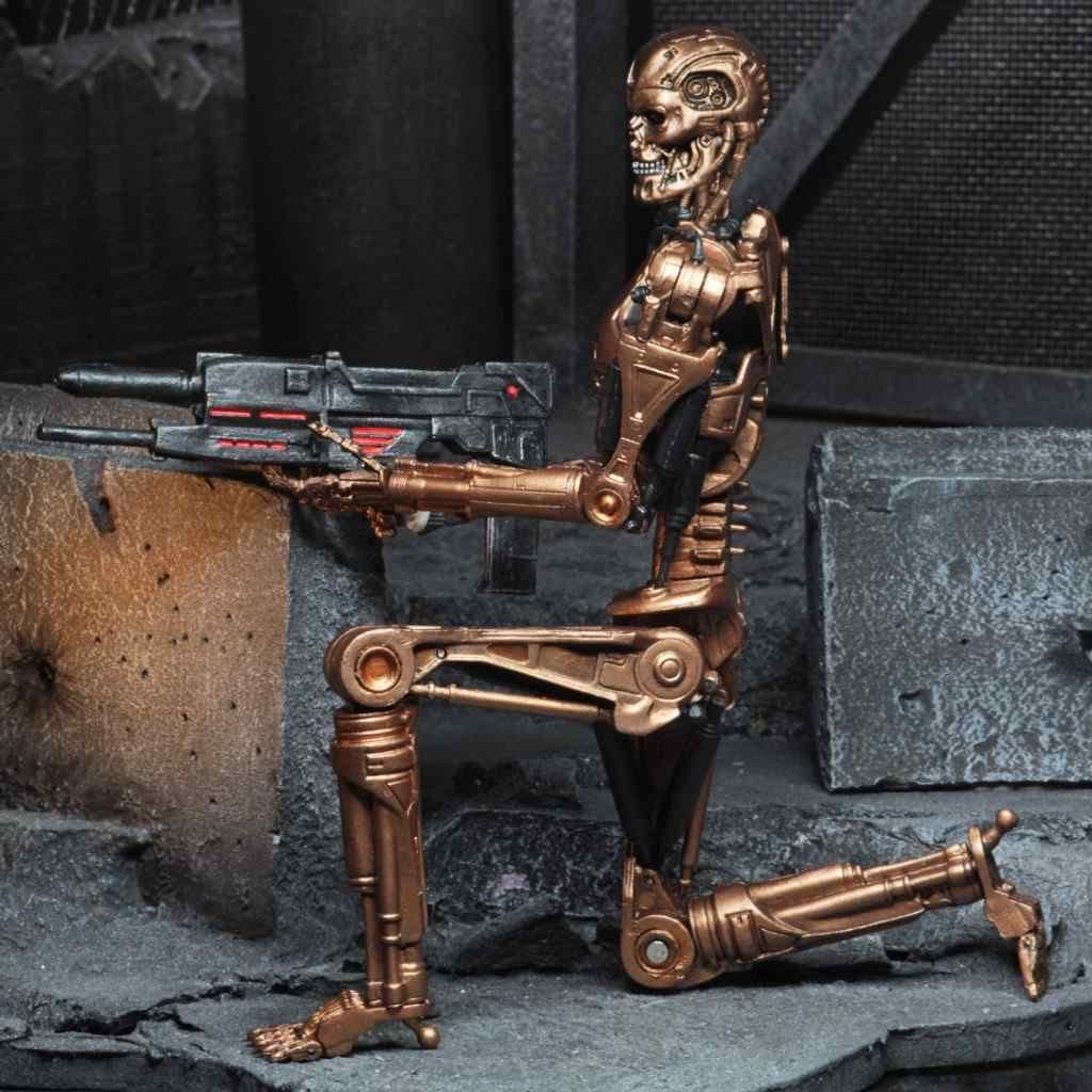 TERMINATOR 2 METAL MASH ENDOSKELETON KENNER TRIBUTE ACTION FIGURE FROM NECA