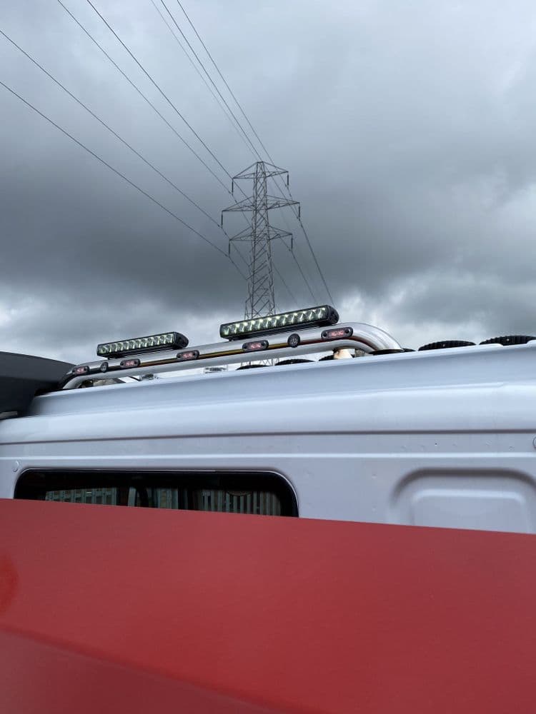 DAF CF Day Cab Back Bar PN LABR62