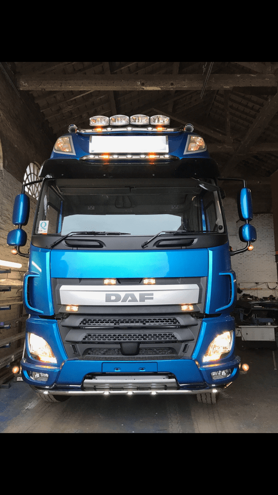 DAF CF Space Cab Top Bar PN LABR57