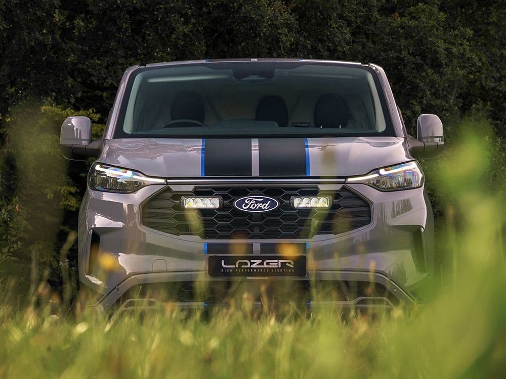 Lazer FORD TRANSIT CUSTOM SPORT 2024 GRILLE KIT