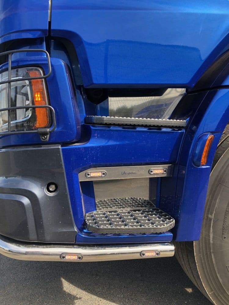 Scania Next Gen Step Bars PN LABR12