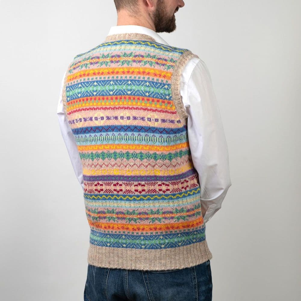 Vee Neck Vest - 748A/26 Sand