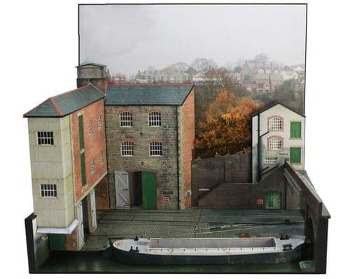 LY02 Scalescenes Canal Wharf Boxfile Layout Kit Card & Materials Pack