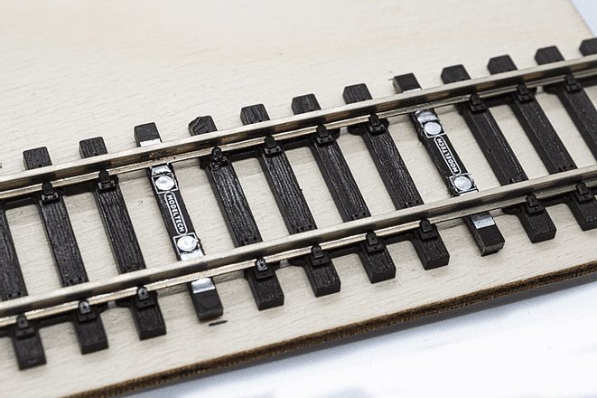 ModelTech OO/HO ProTrack Power Feeder