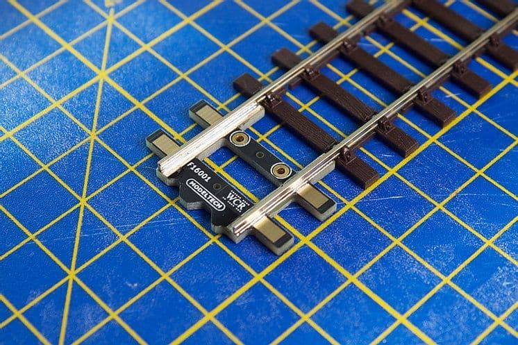 ModelTech ProTrack Rail Aligner OO Bullhead