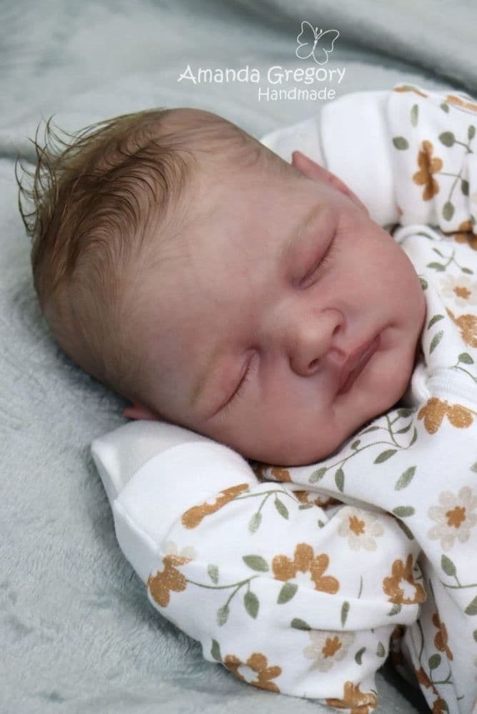 Thea Cuddle Head - Pre-Order on 4th of January