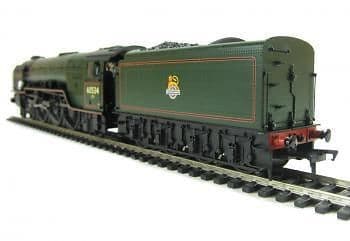 BACHMANN 31-529 OO SCALE Class A2 4-6-2 60534 Irish Elegance green