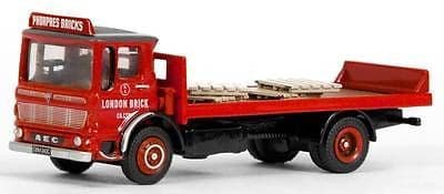 EFE 37602 1 76 OO SCALE AEC Ergomatic Short 2 Axle Flatbed Lorry London ...