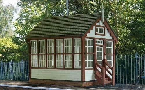 HORNBY SKALEDALE R9814 1 76 OO SCALE Platform Signal Box