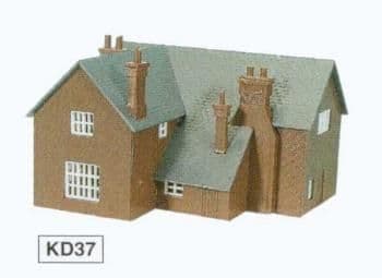 KESTREL KD37 N Scale Farm House