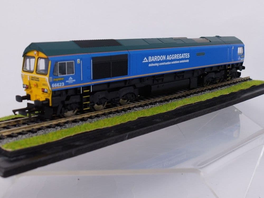 R30024 Freightliner Class 66 Co-Co Bill Bolsover 66623 in Bardon ...