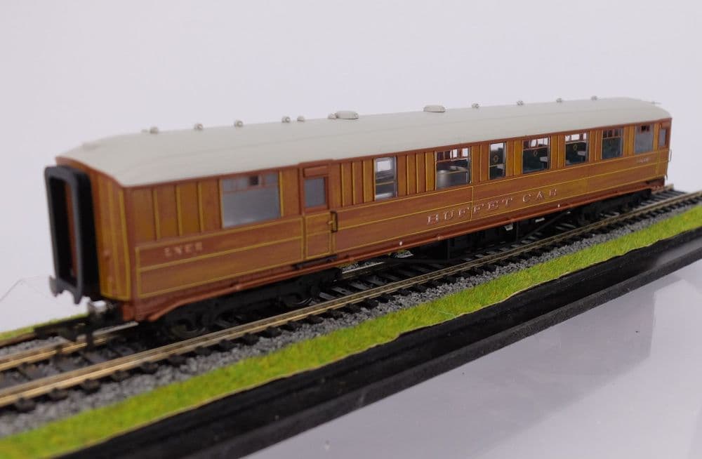 R40455 LNER Gresley Buffet Car Teak Coach 21609