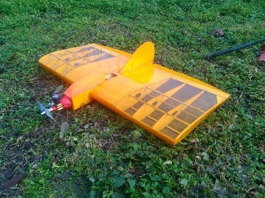 Buzz-Bat model plane kit cox 020 RC mini flying wing electric engine ...