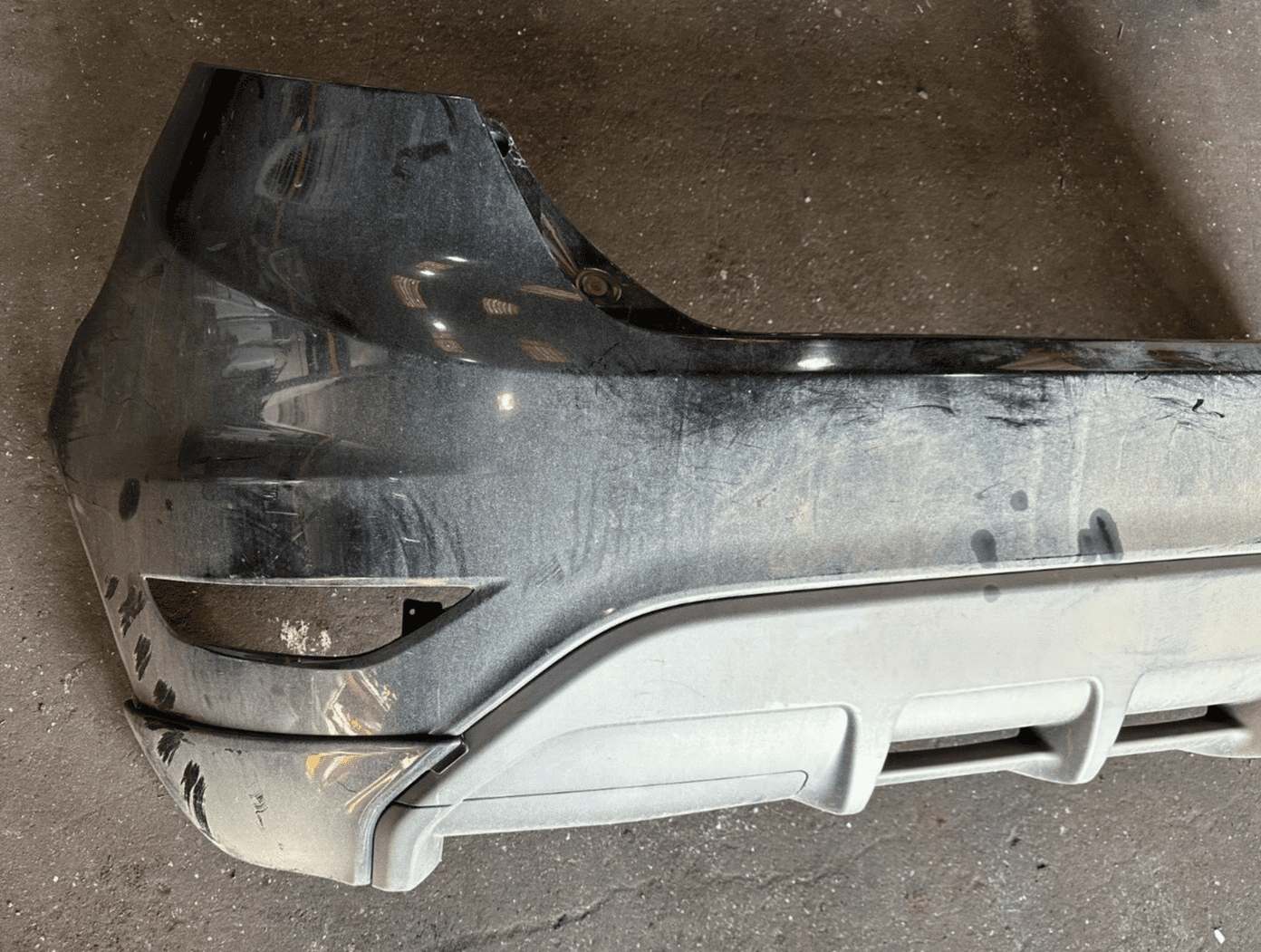 GENUINE FORD FIESTA MK7 ZETEC-S BACK REAR BUMPER PANTHER BLACK 2008 - 2012