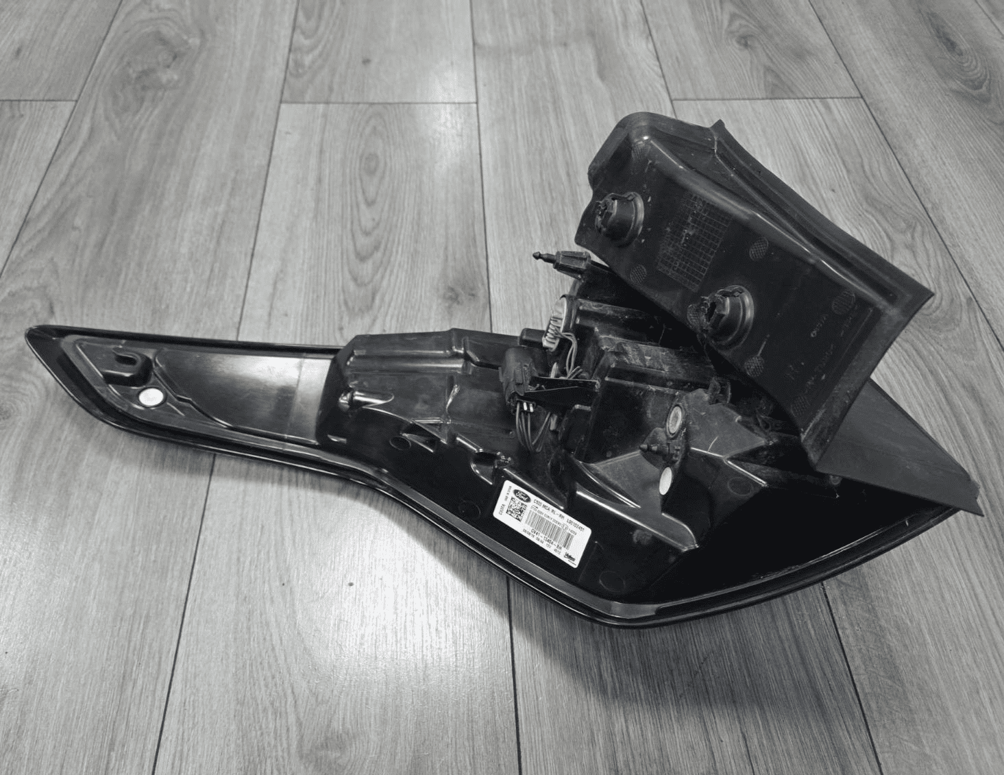 GENUINE FORD KUGA MK2 DRIVER REAR OUTER TAIL LIGHT GV41-13404-BH 2016 ...