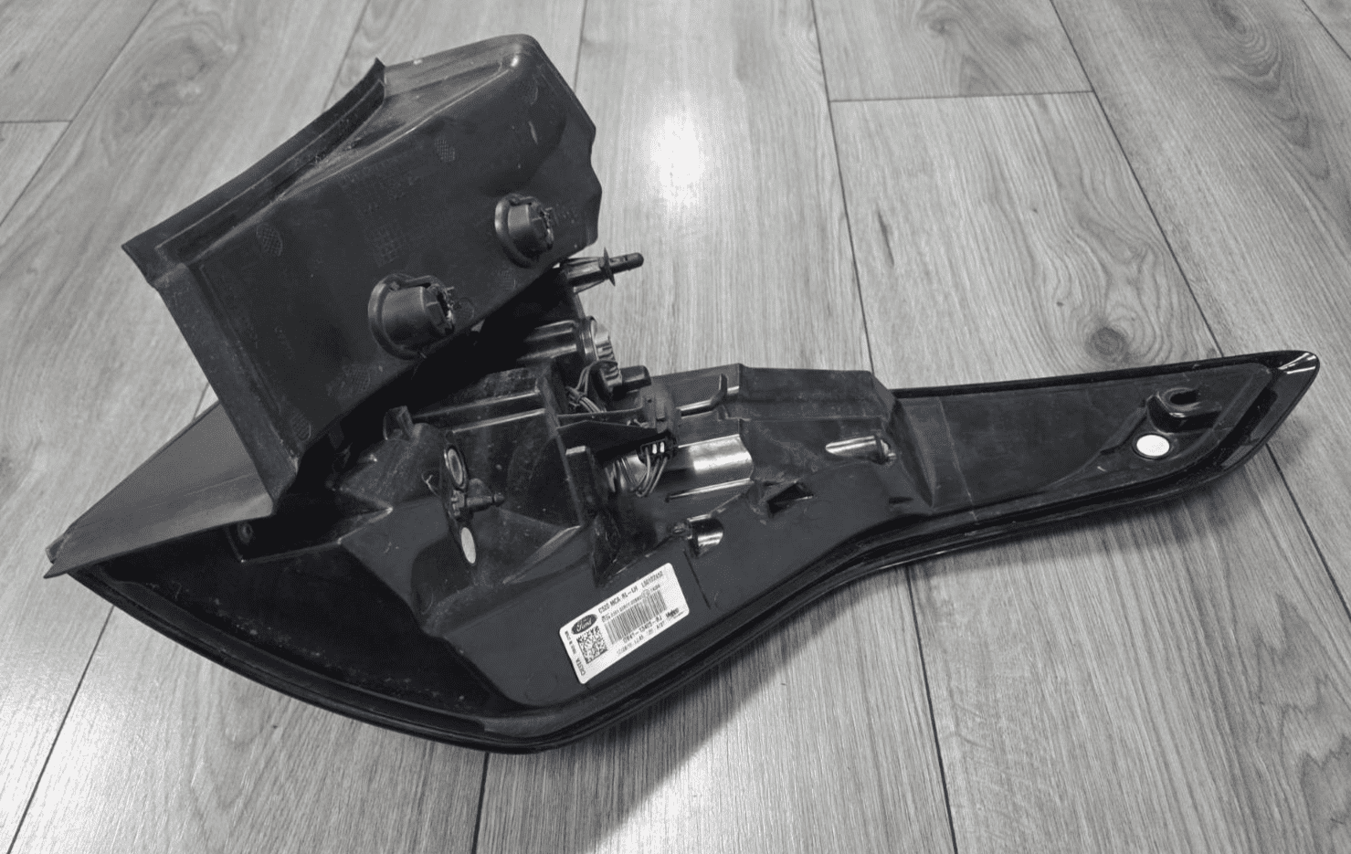 GENUINE FORD KUGA MK2 PASSENGER REAR OUTER TAIL LIGHT GV41-13405-BJ ...