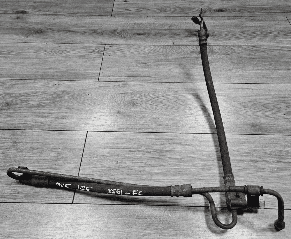 FORD FIESTA MK5 PETROL POWER STEERING HOSE PIPE XS61-3A719-FD 1999 - 2002