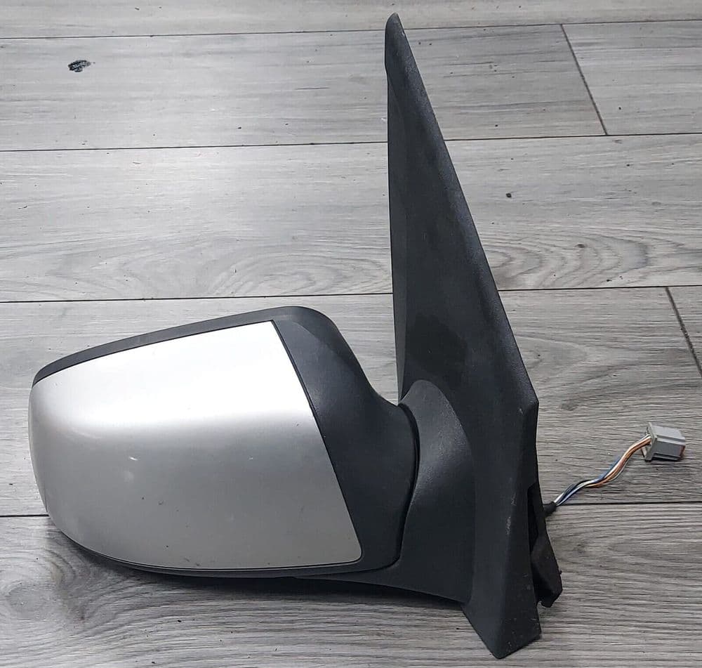 FORD FIESTA MK6 DRIVERS RIGHT ELECTRIC POWER WING MIRROR SILVER 2005-2008