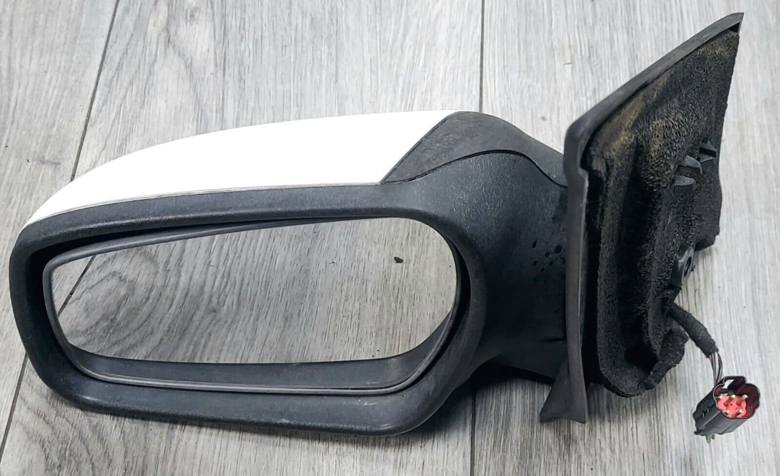 FORD FIESTA MK6 PASSENGER SIDE ELECTRIC WING MIRROR DIAMIOND WHITE 2005 ...